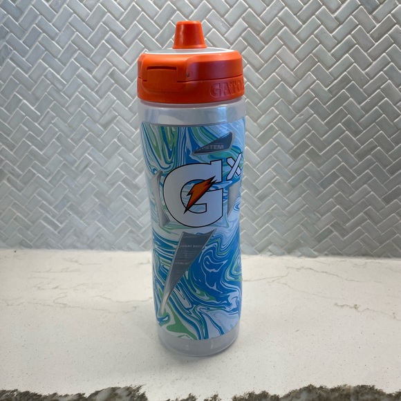 Gatorade | Dining | Gatorade Gx Hydration System Gatorskin Nonslip 3oz ...